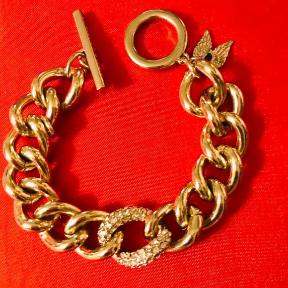 Victoria's Secret | Jewelry | Victorias Seceret Goldtone Angel Wings ...